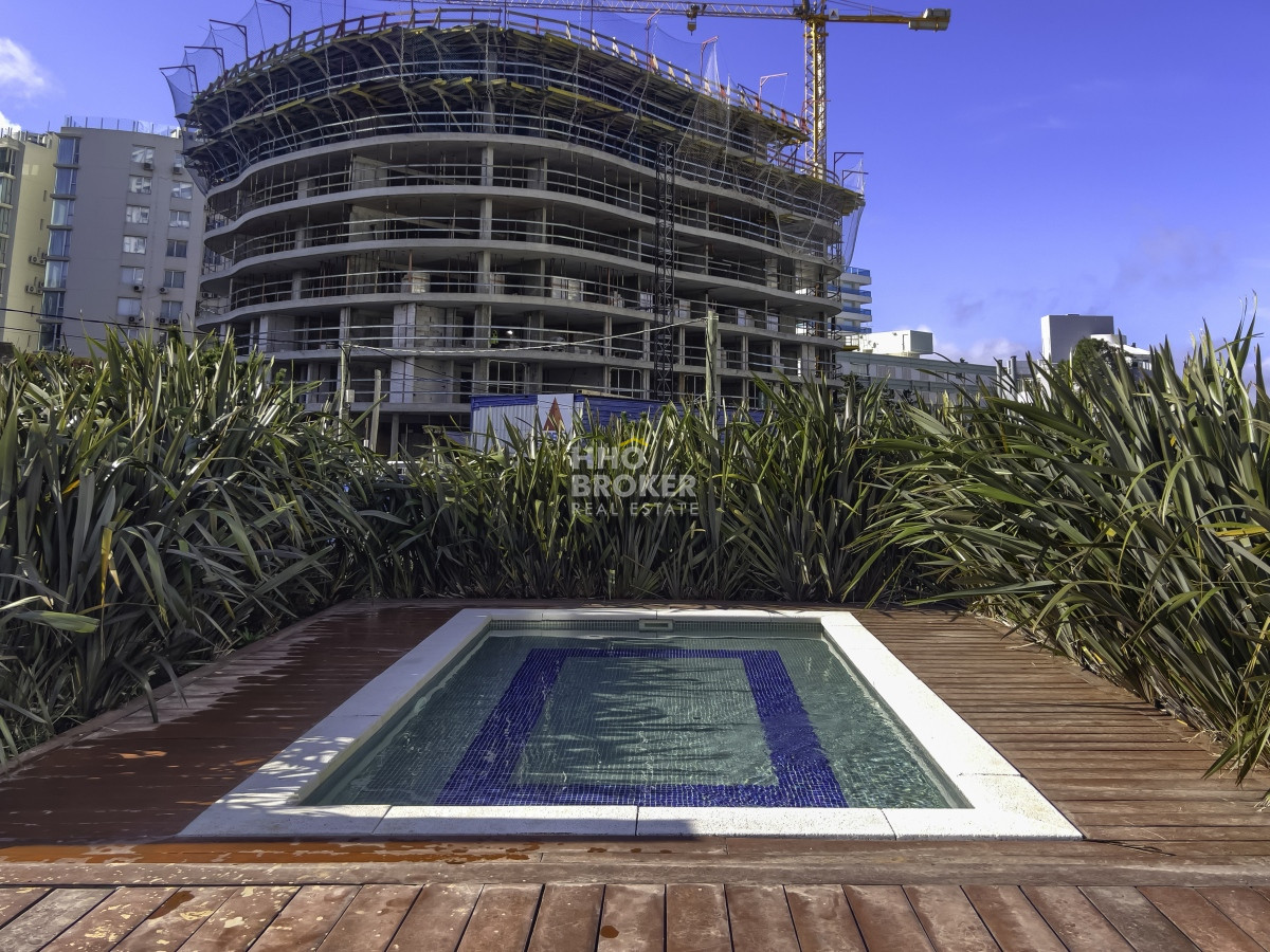 Edificio - ICON BRAVA TOWER