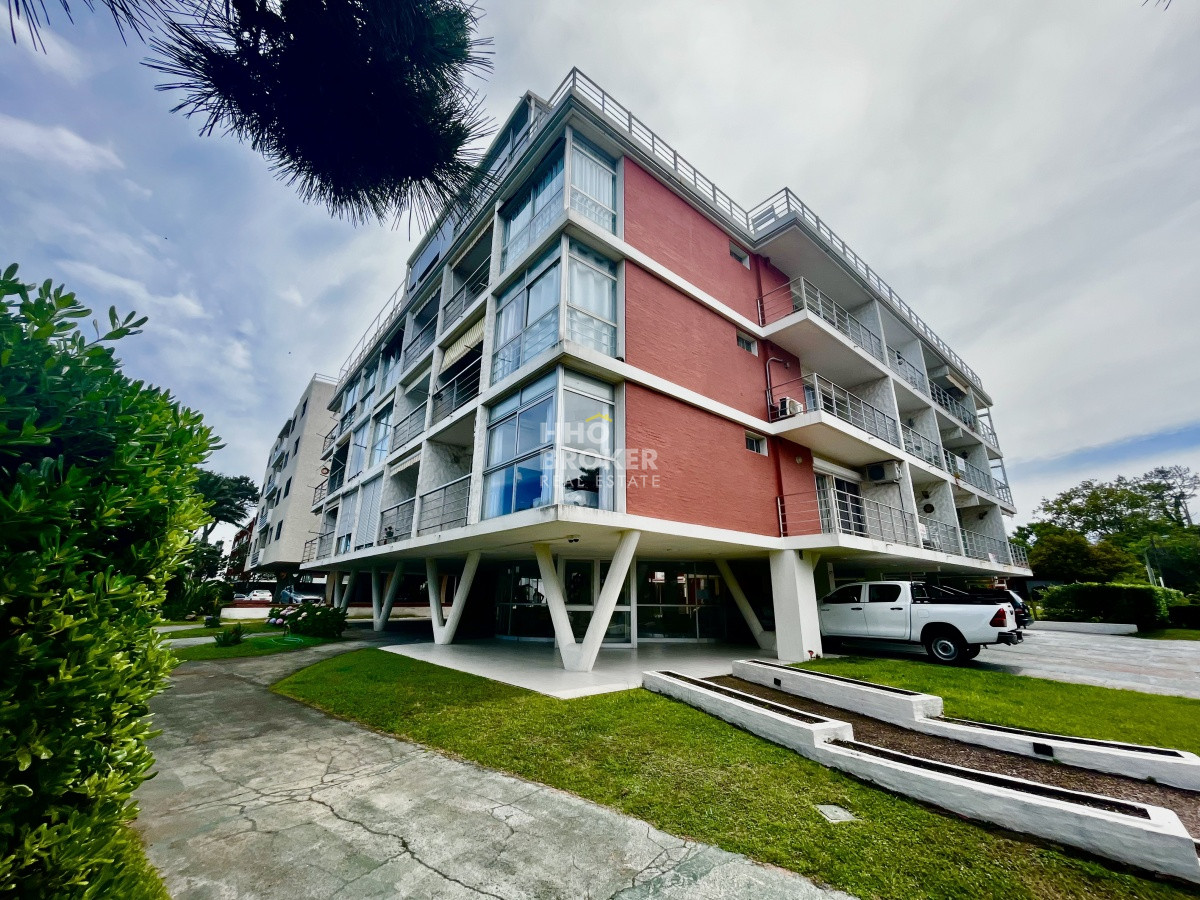 Edificio - MEDITERRANEO